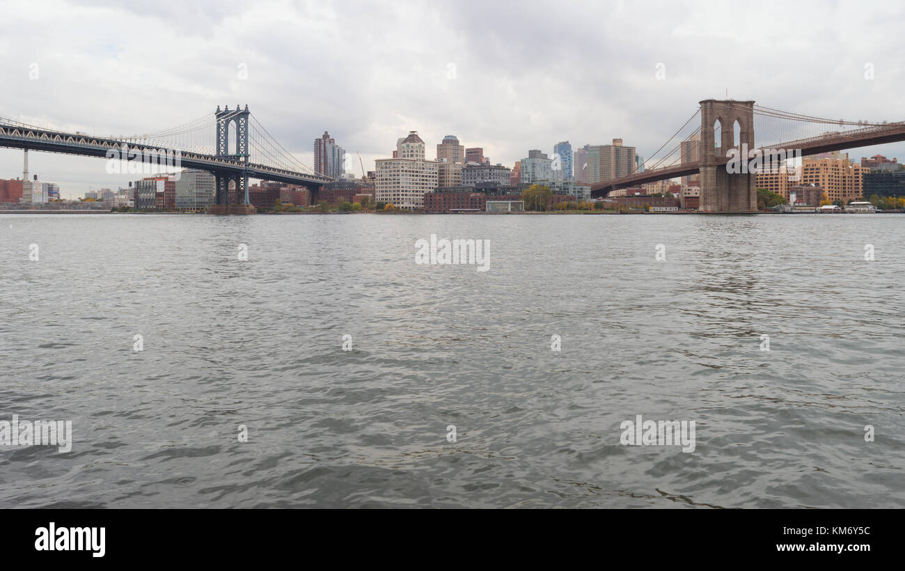 View of two bridges on the East River Stock Photo - Alamy