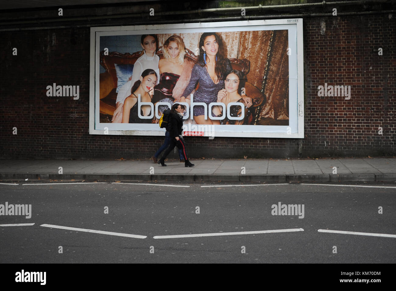 Boohoo fashion advert poster hi-res stock photography and images - Alamy
