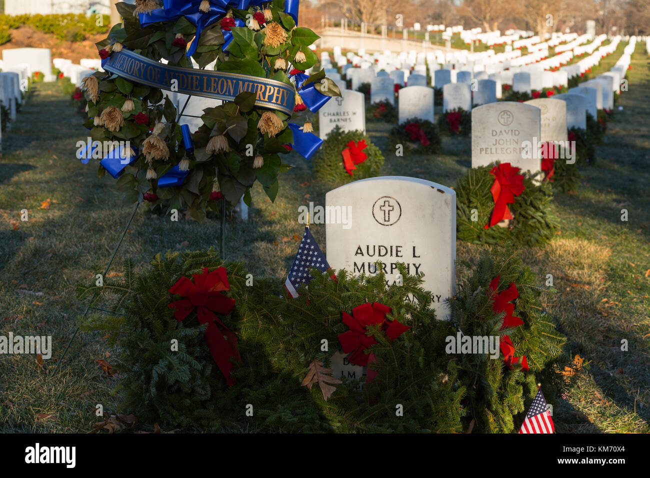 Audie murphy hi-res stock photography and images - Alamy
