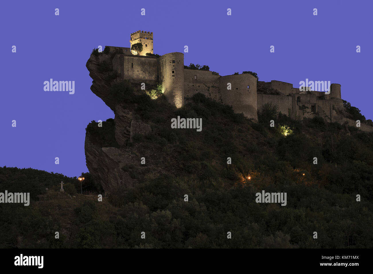 roccascalegna, castle, abruzzo Stock Photo - Alamy