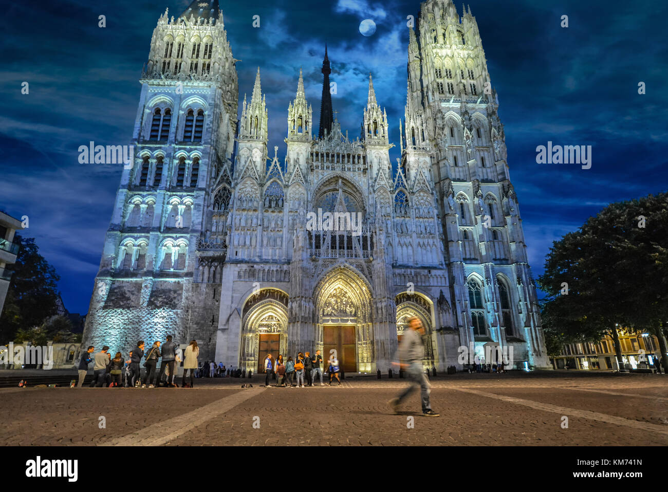 Rouen cathedral hi-res stock photography and images - Alamy