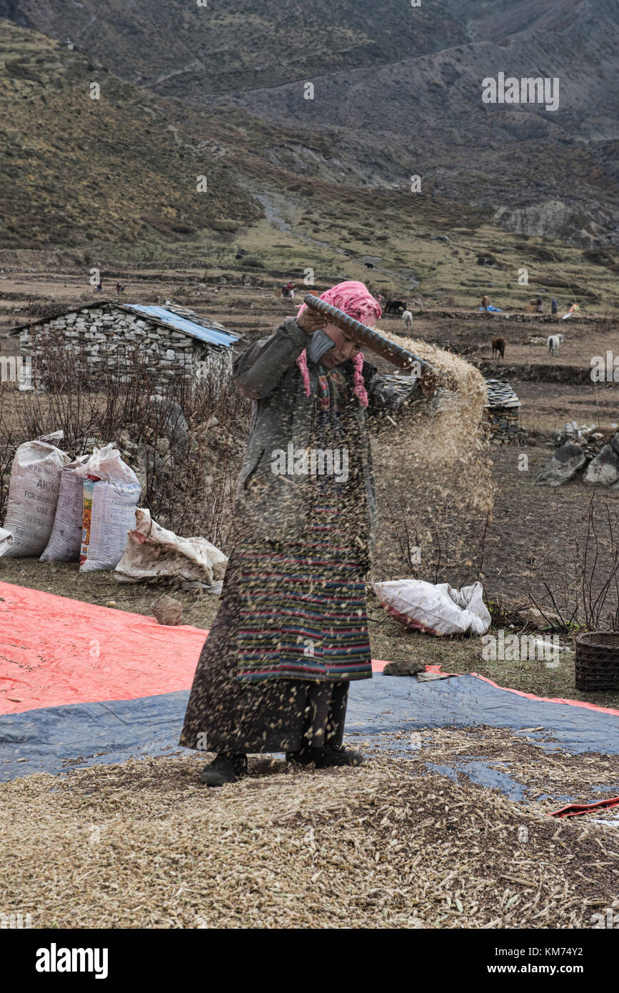 Samdo in nepal hi-res stock photography and images - Alamy