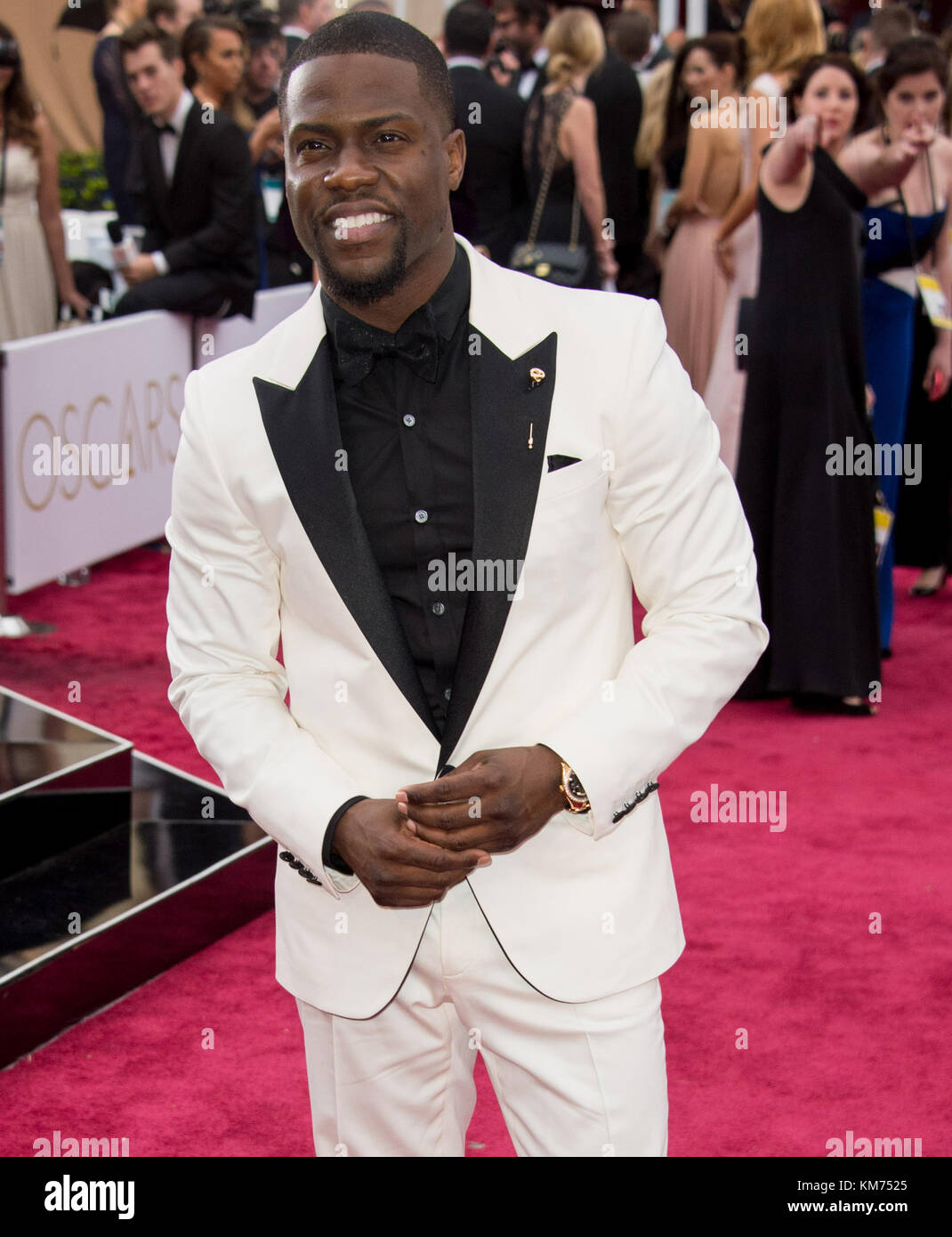 HOLLYWOOD, CA - FEBRUARY 22: Kevin Hart attendst the 87th Annual ...