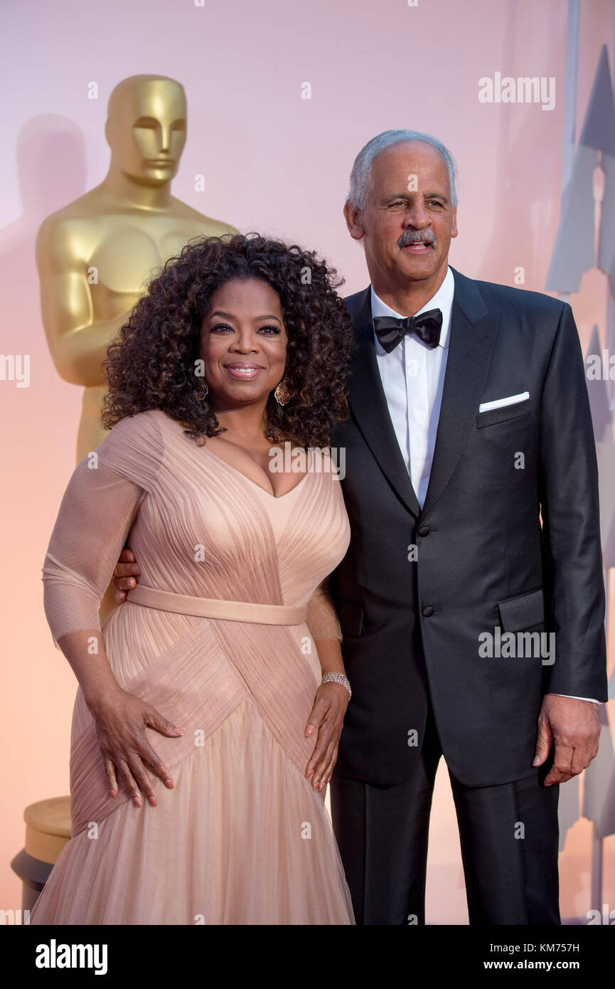 HOLLYWOOD, CA - FEBRUARY 22: Oprah Winfrey and Stedman Graham attendst ...