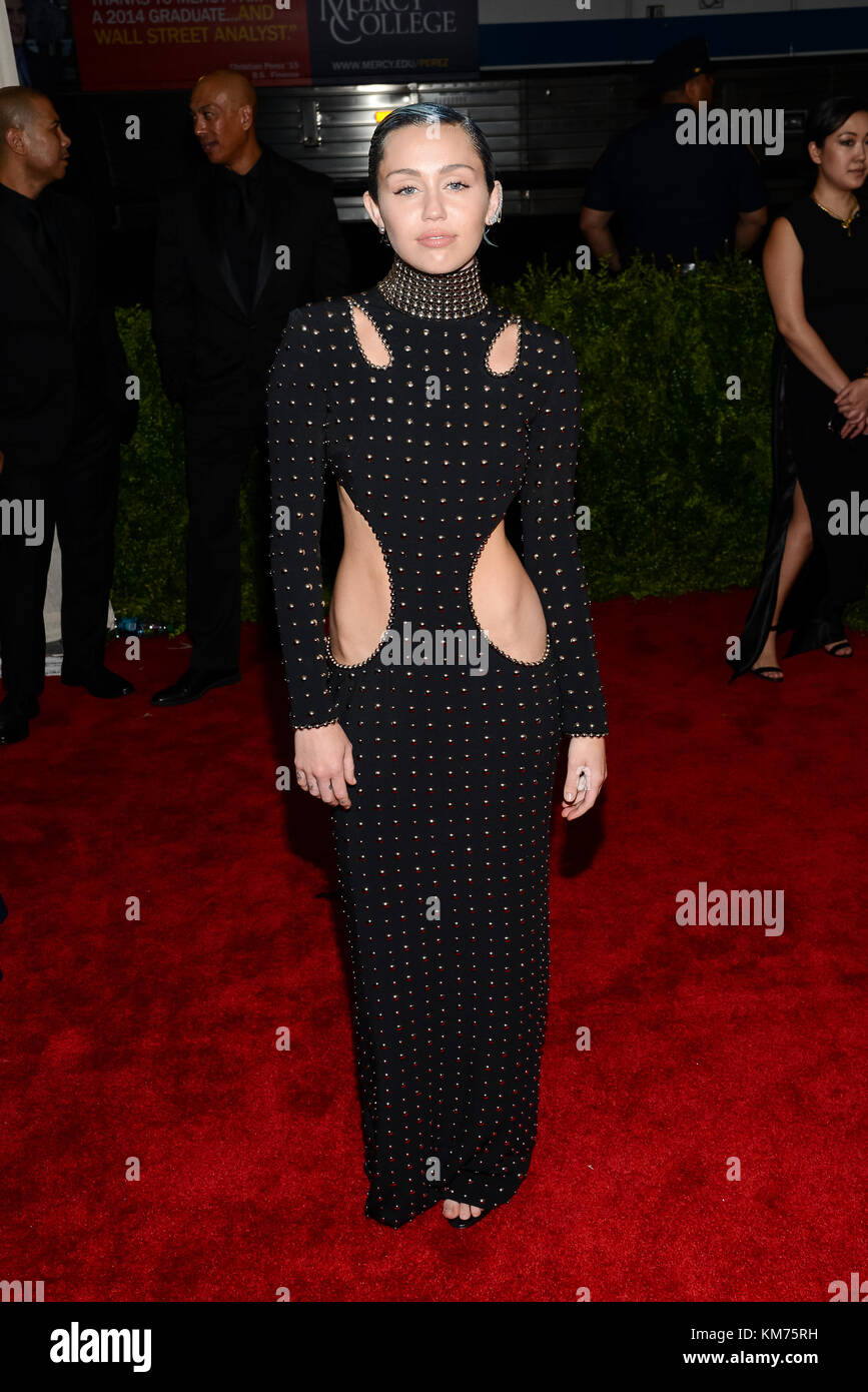 NEW YORK, NY - MAY 04: Miley Cyrus attends the 'China: Through The ...