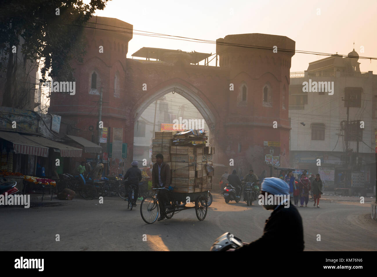 Early morning activity at Hathi gate, Amritsar, India Stock Photo - Alamy