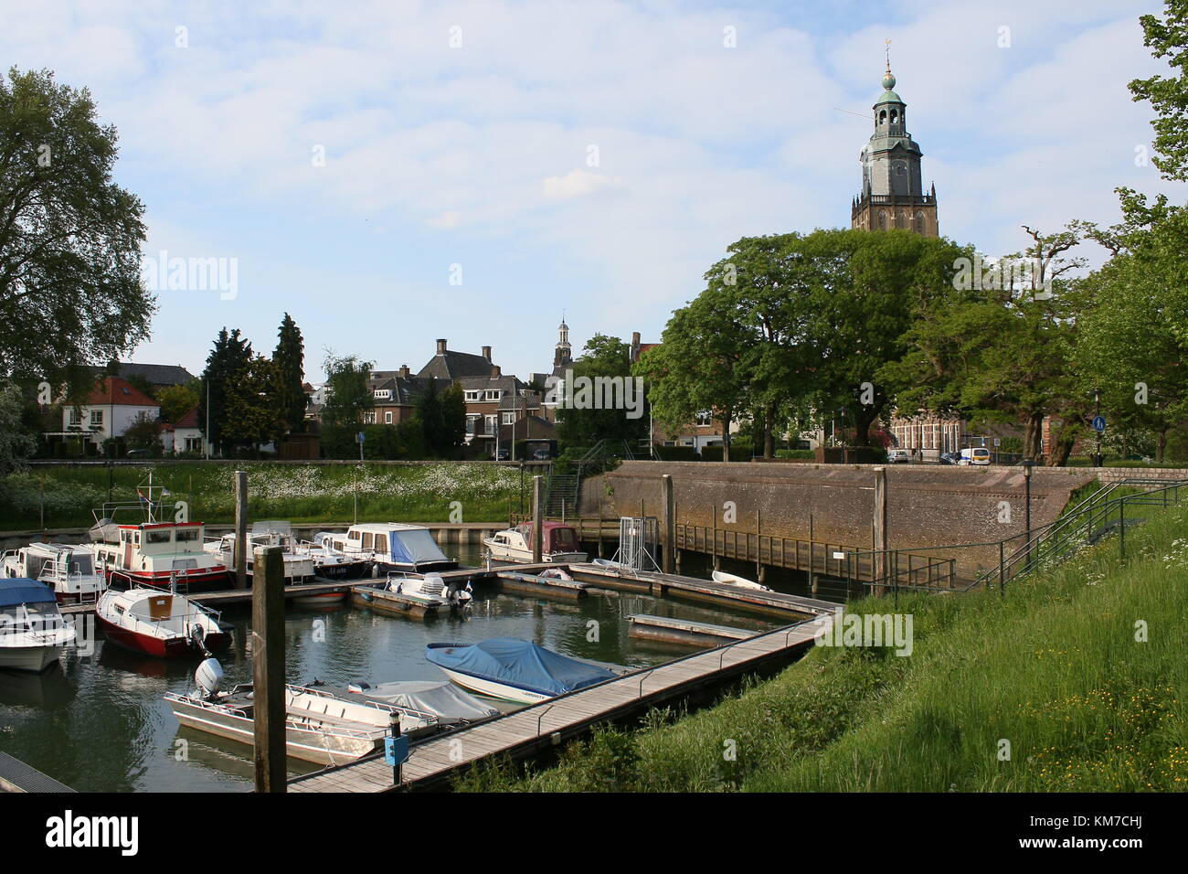 Medieval Vispoorthaven (Fish Gate Harbour) along the IJssel river, city ...