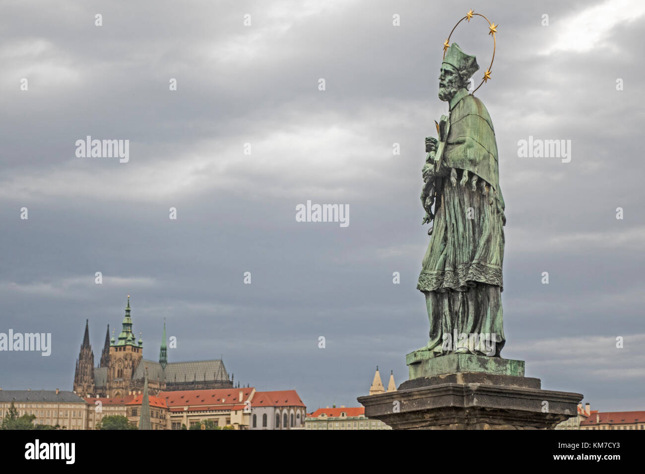 Prague bridge carl hi-res stock photography and images - Alamy
