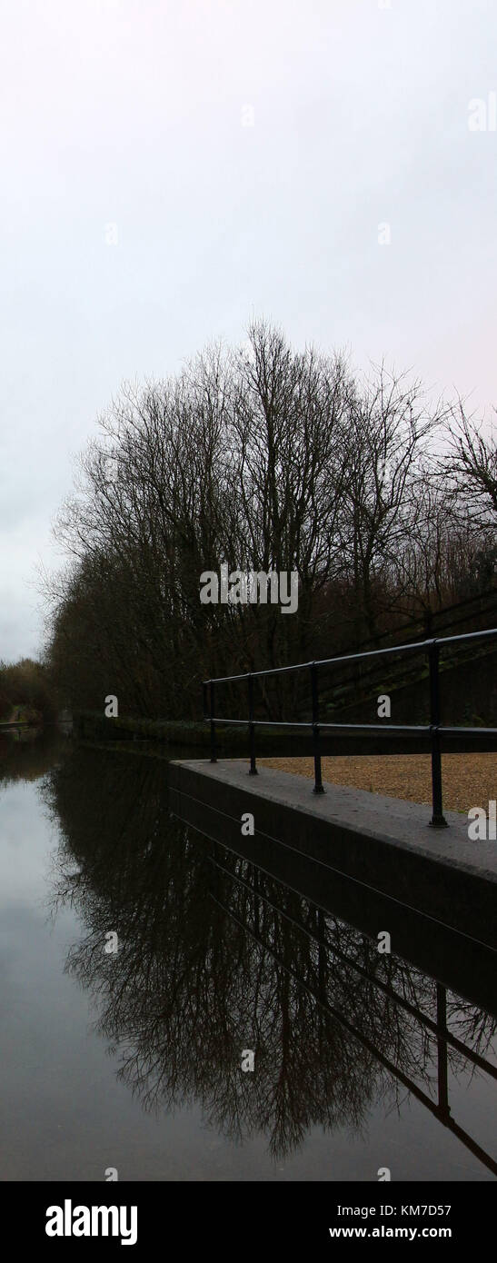 Resolven hi-res stock photography and images - Alamy