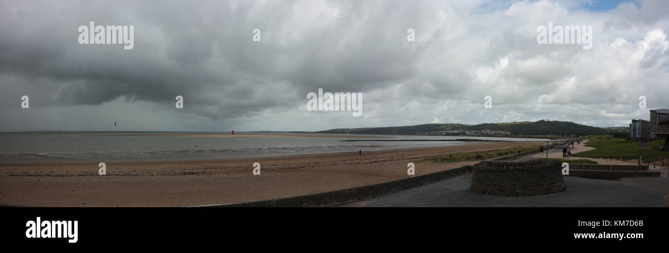 Llanelli Beach High Resolution Stock Photography and Images - Alamy