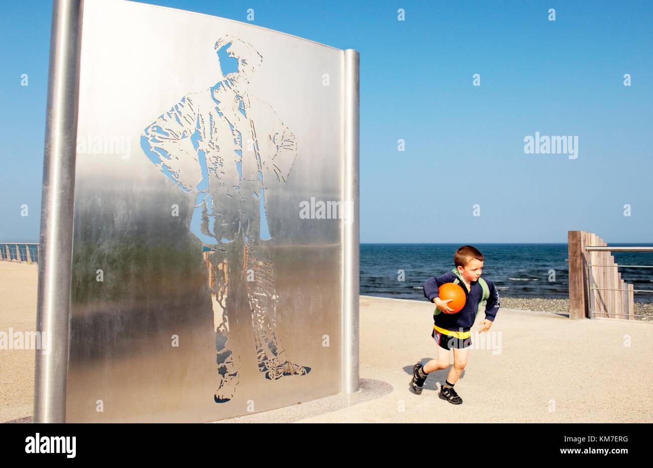 Statue of Irish poet Percy French on Newcastle promenade where, as in ...