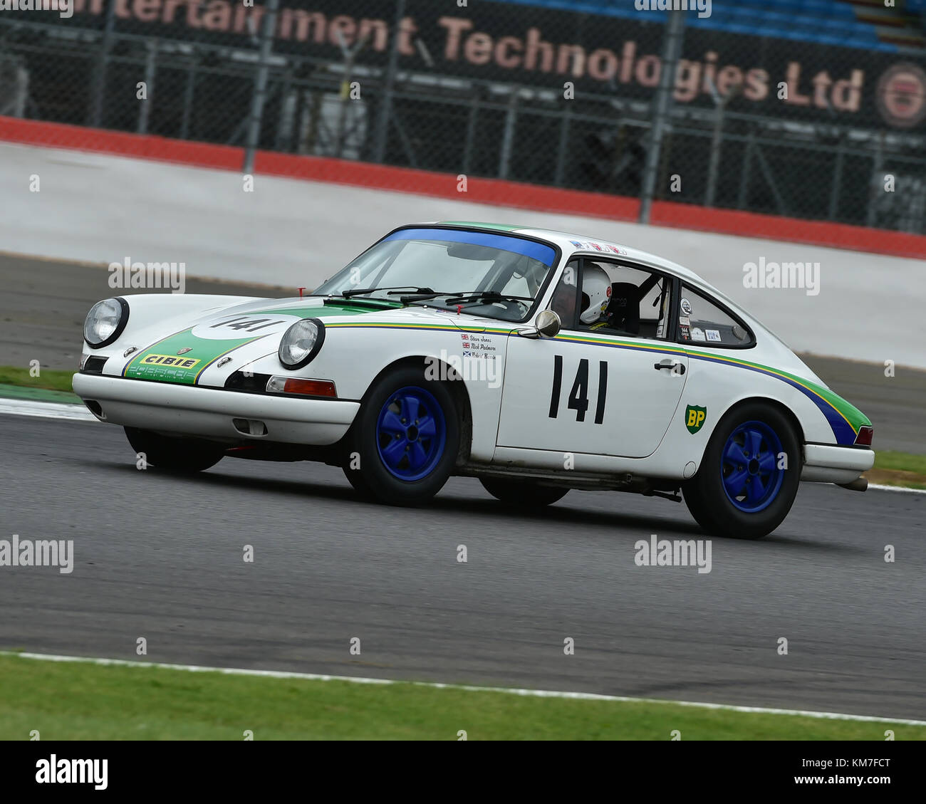 Steve Jones, Robert Barrie, Porsche 911, International Trophy for ...