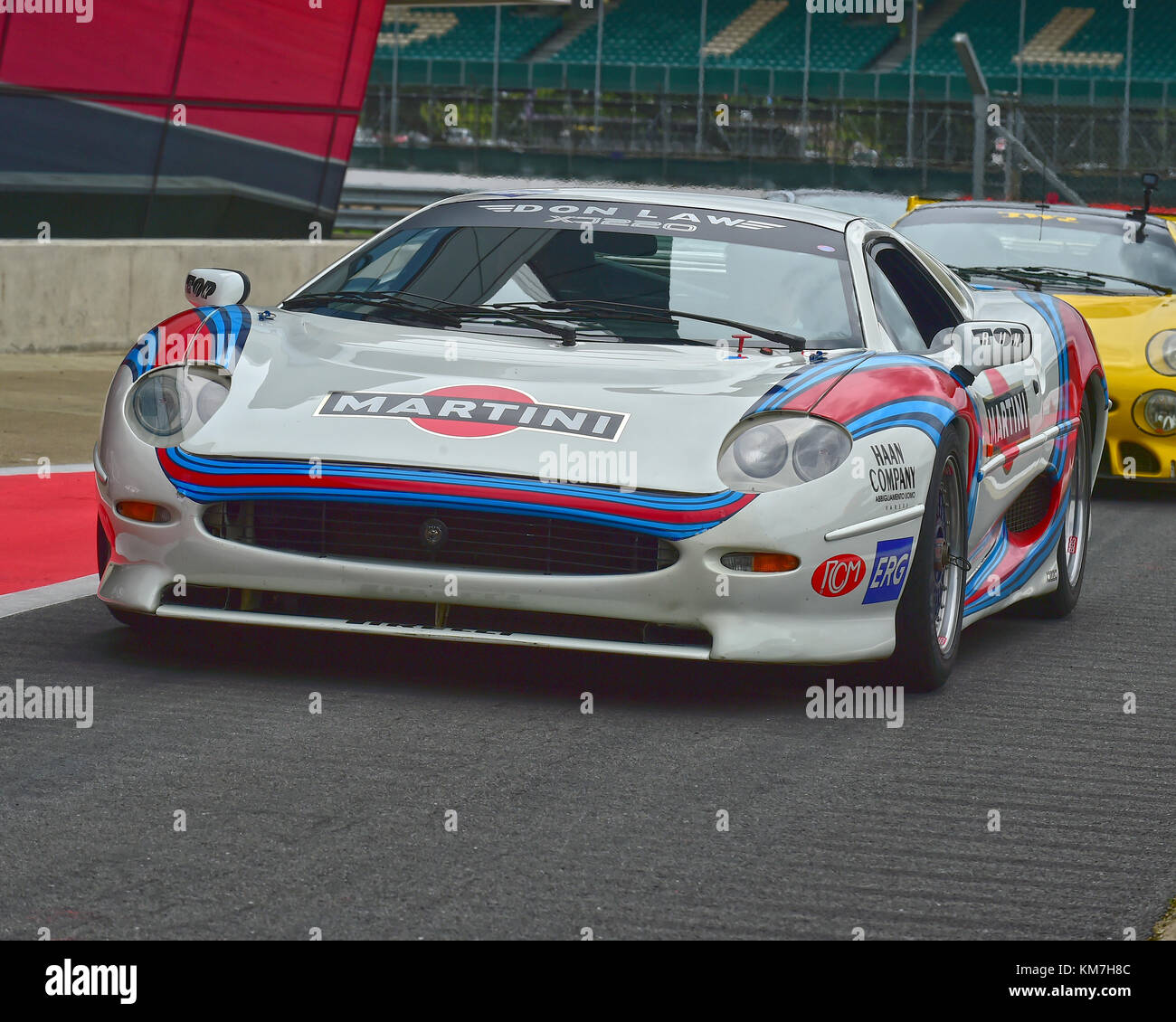 Jaguar XJ220, XJ220, Silverstone Classic, July 2017, Silverstone, Chris ...
