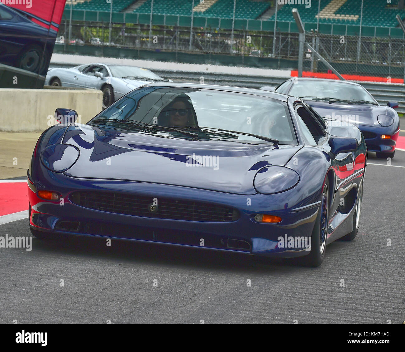 Jaguar XJ220, XJ220, Silverstone Classic, July 2017, Silverstone, Chris ...