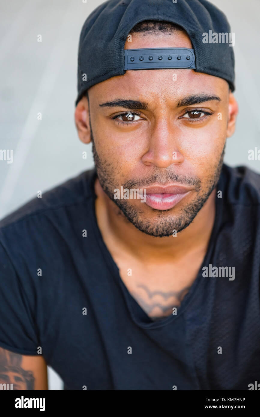 Man with a cap hi-res stock photography and images - Alamy
