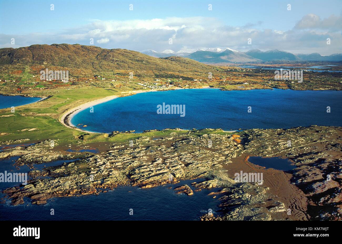 Beach at Gorteen Bay SW of Roundstone in Connemara region of Co. Galway ...