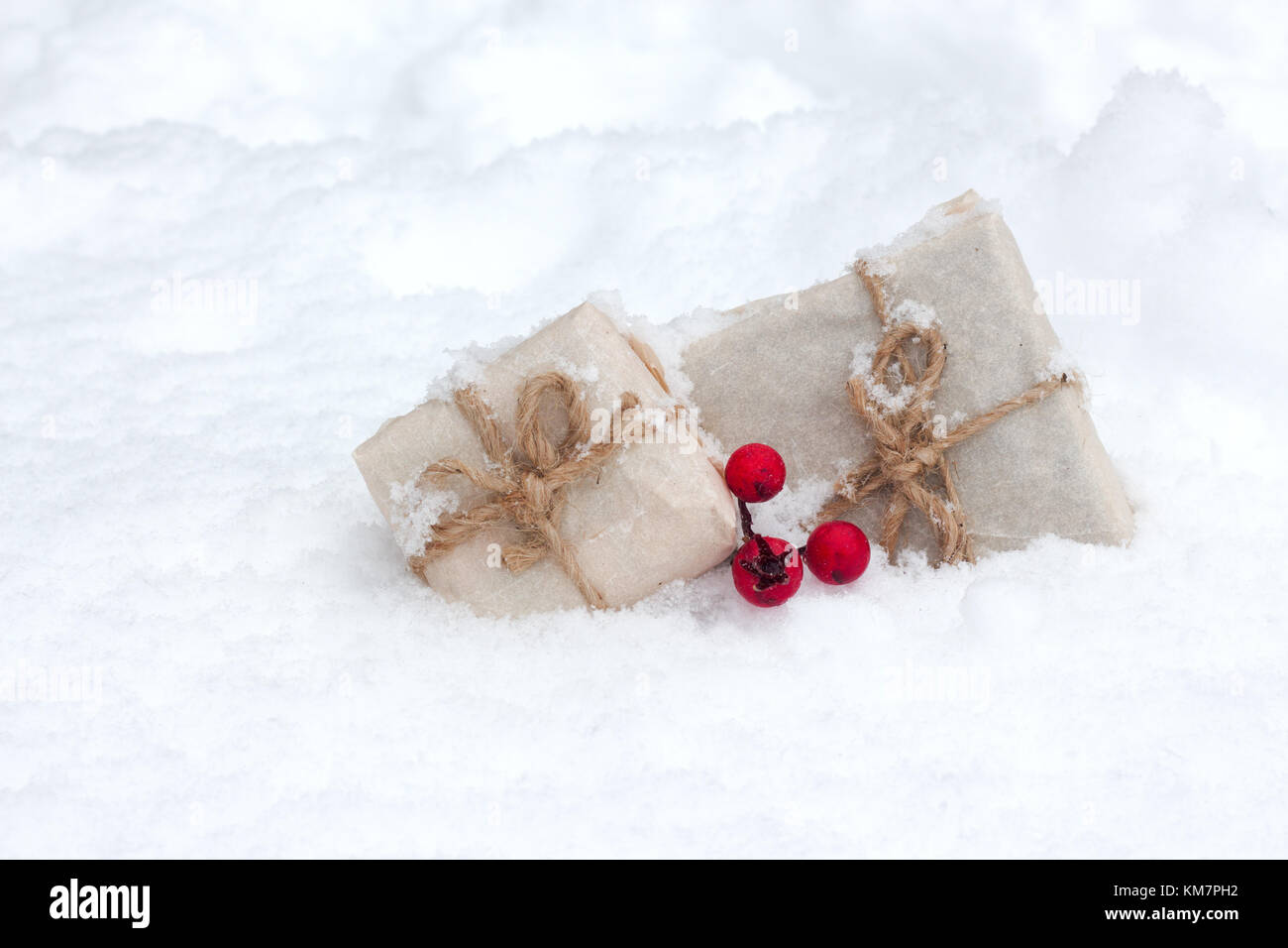 Box mistletoe hi-res stock photography and images - Alamy