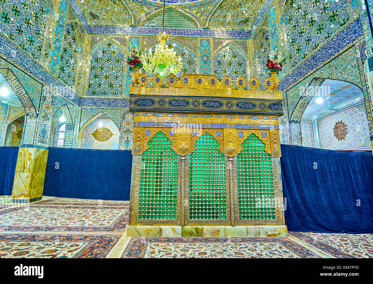 YAZD, IRAN - OCTOBER 17, 2017: Beautifully decorated tomb of Falz Ibn ...