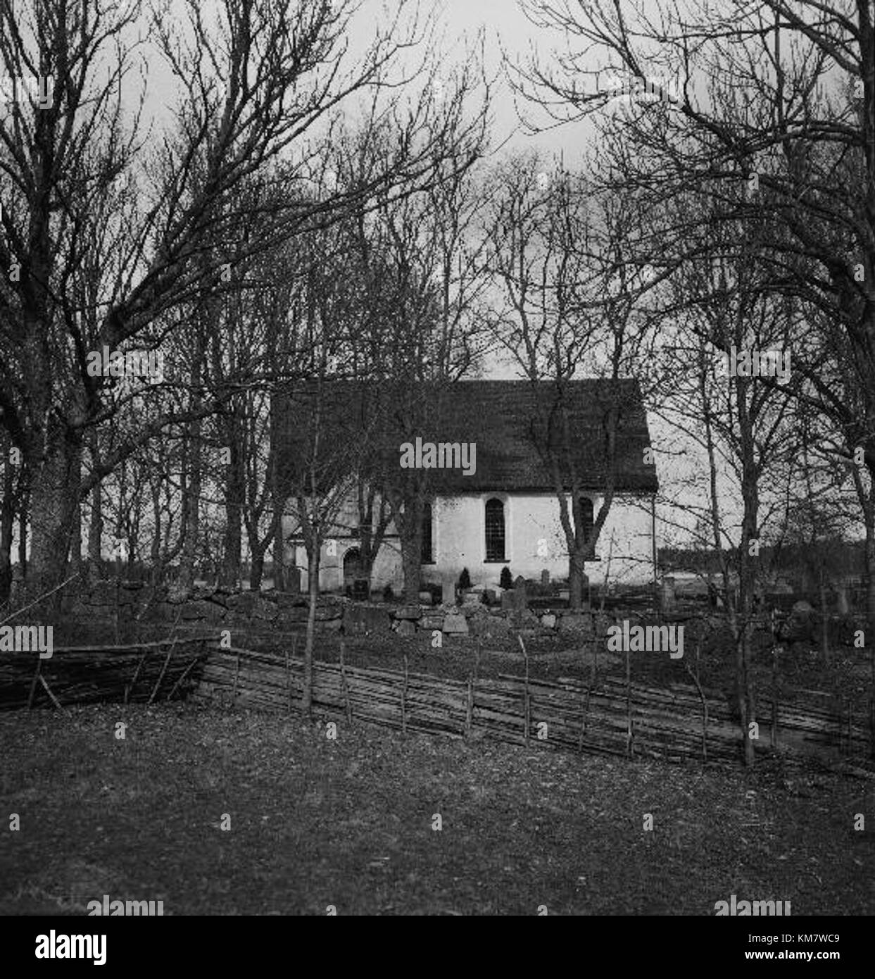 Lagga kyrka is a church located in Sweden, notable for its ...