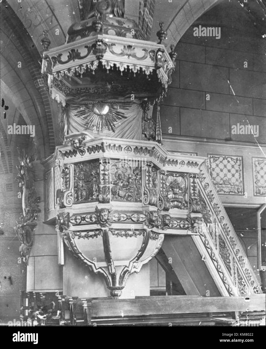 Leksands kyrka is a historic church in Sweden, known for its ...