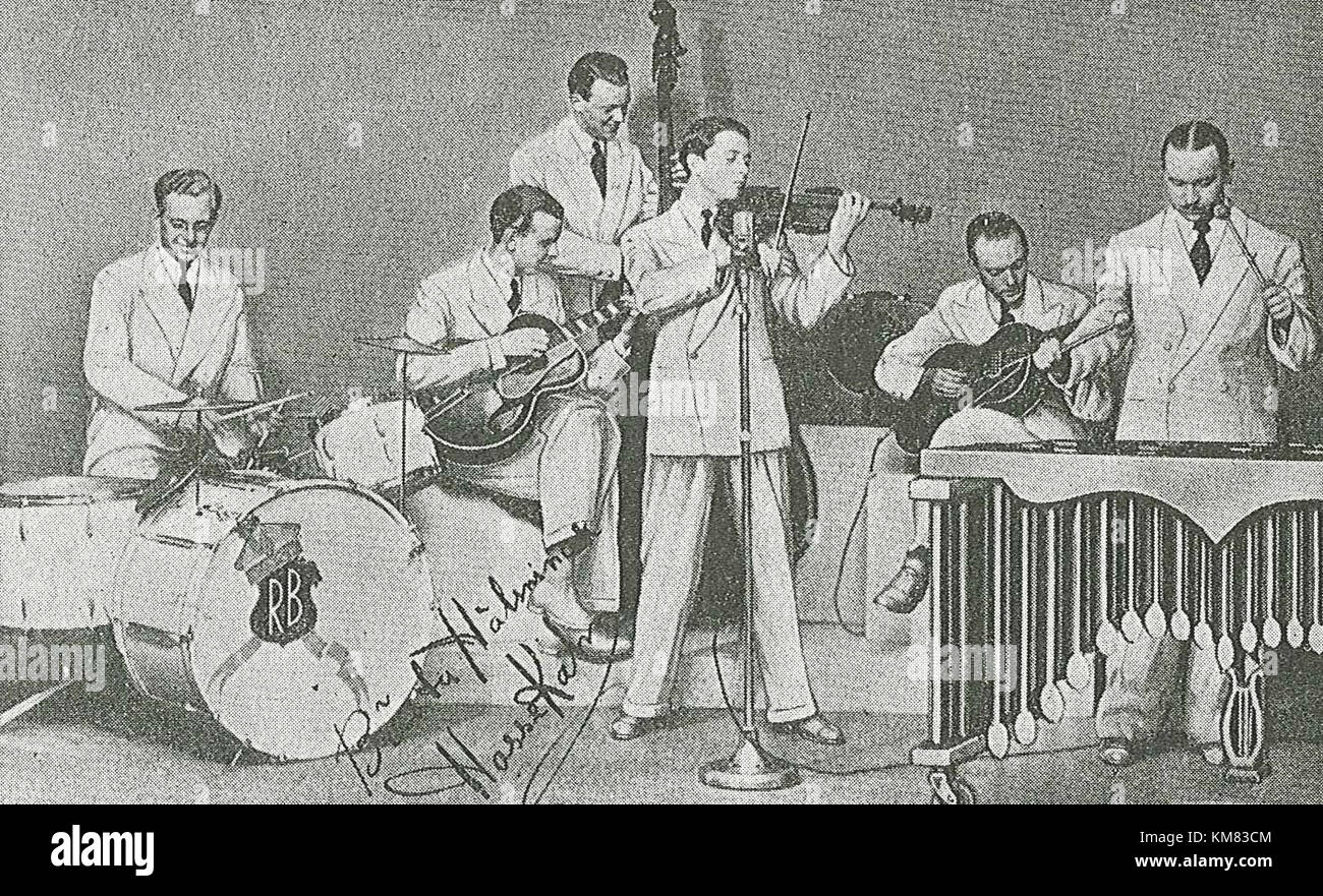 A historical performance by Hasse Kahn's gramophone ensemble in October ...