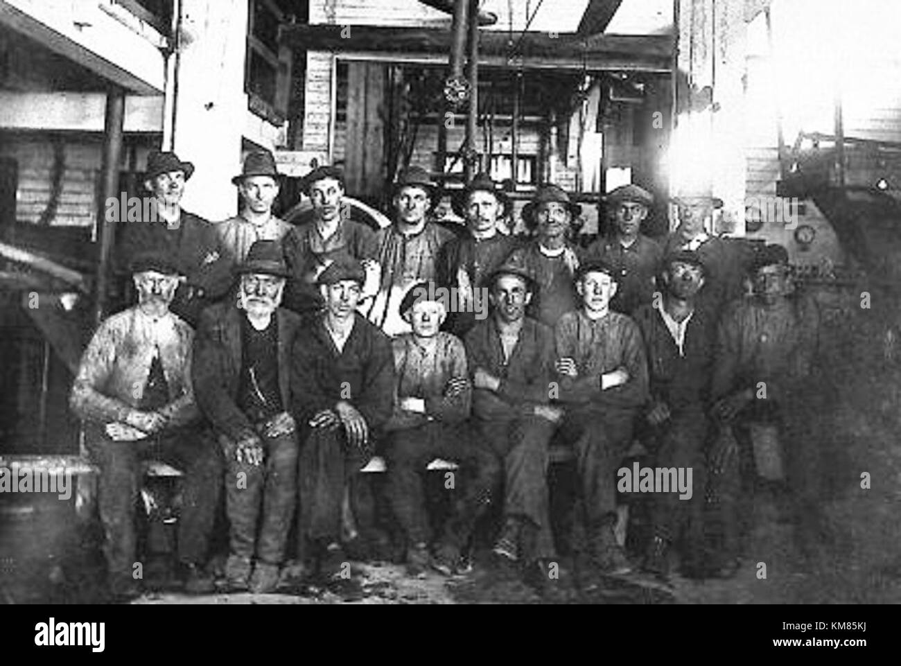 A historical image of Lekombergs mine, providing insight into the past ...