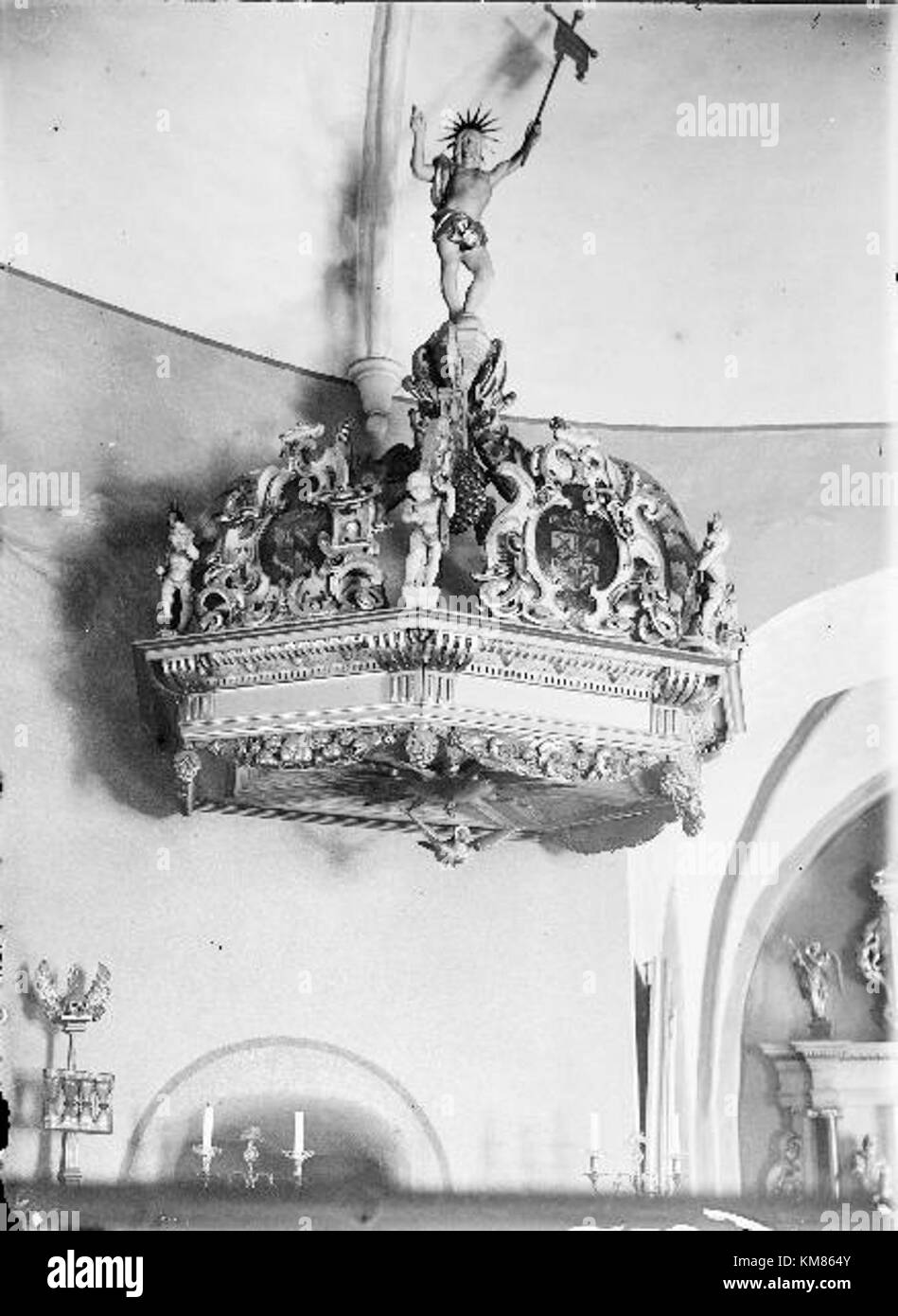 Solna Church, cataloged as KMB 16000200133461, is an important ...