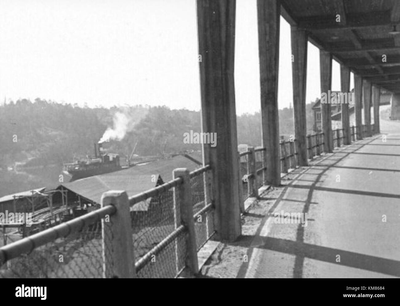 Kvarnholmsbron is a historic bridge in Sweden, built in 1935. It spans ...