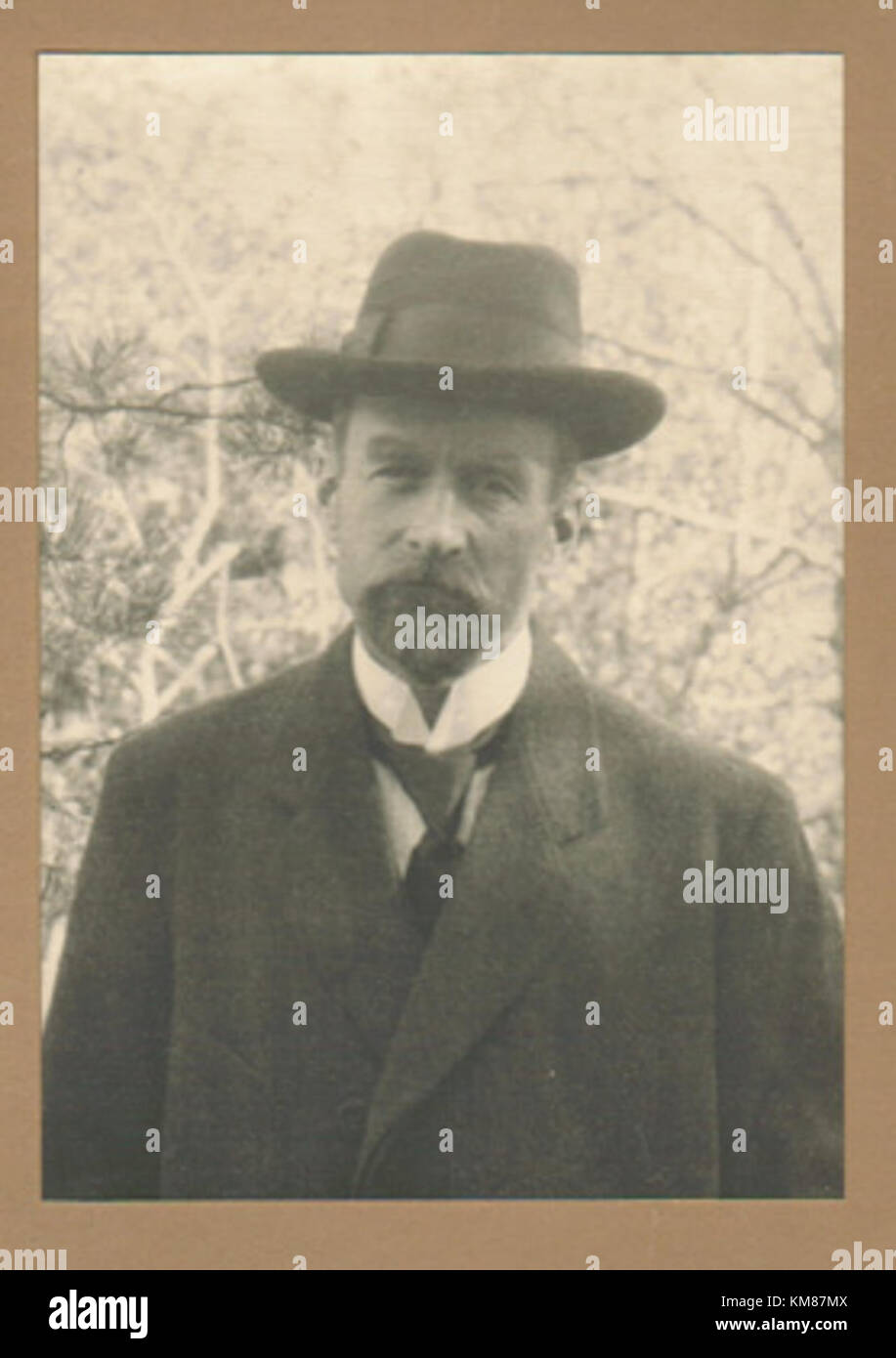 Fractal koch curve hi-res stock photography and images - Alamy