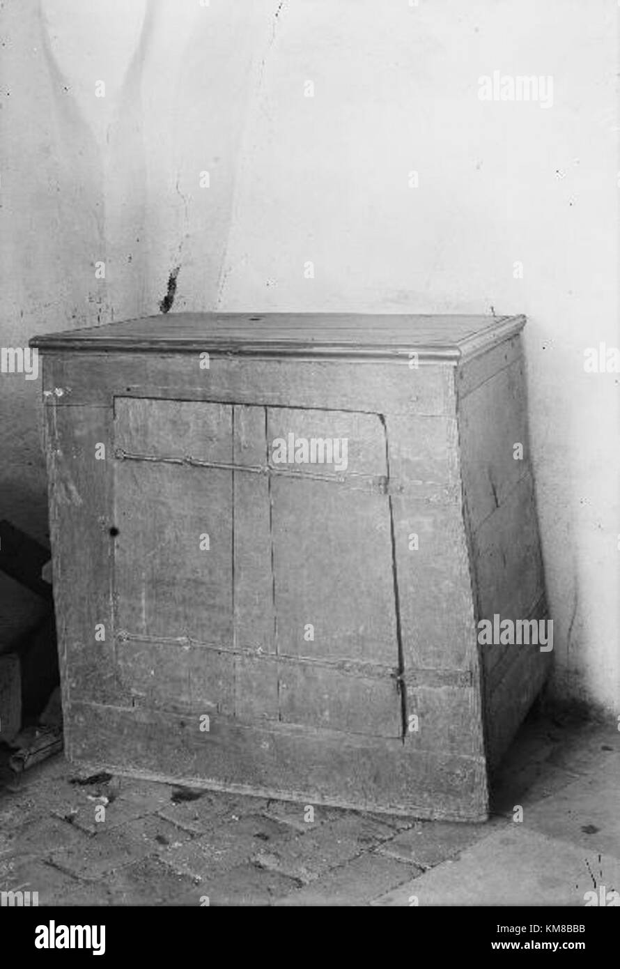 Lagga Church, cataloged under KMB 16000200124765, is a historical ...