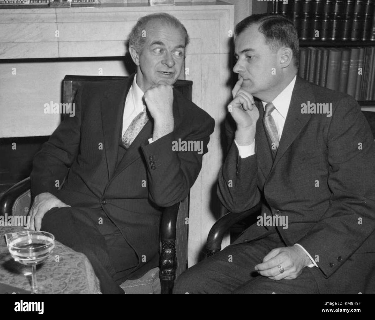 Linus Pauling and Robert Robbins collaborated on groundbreaking ...