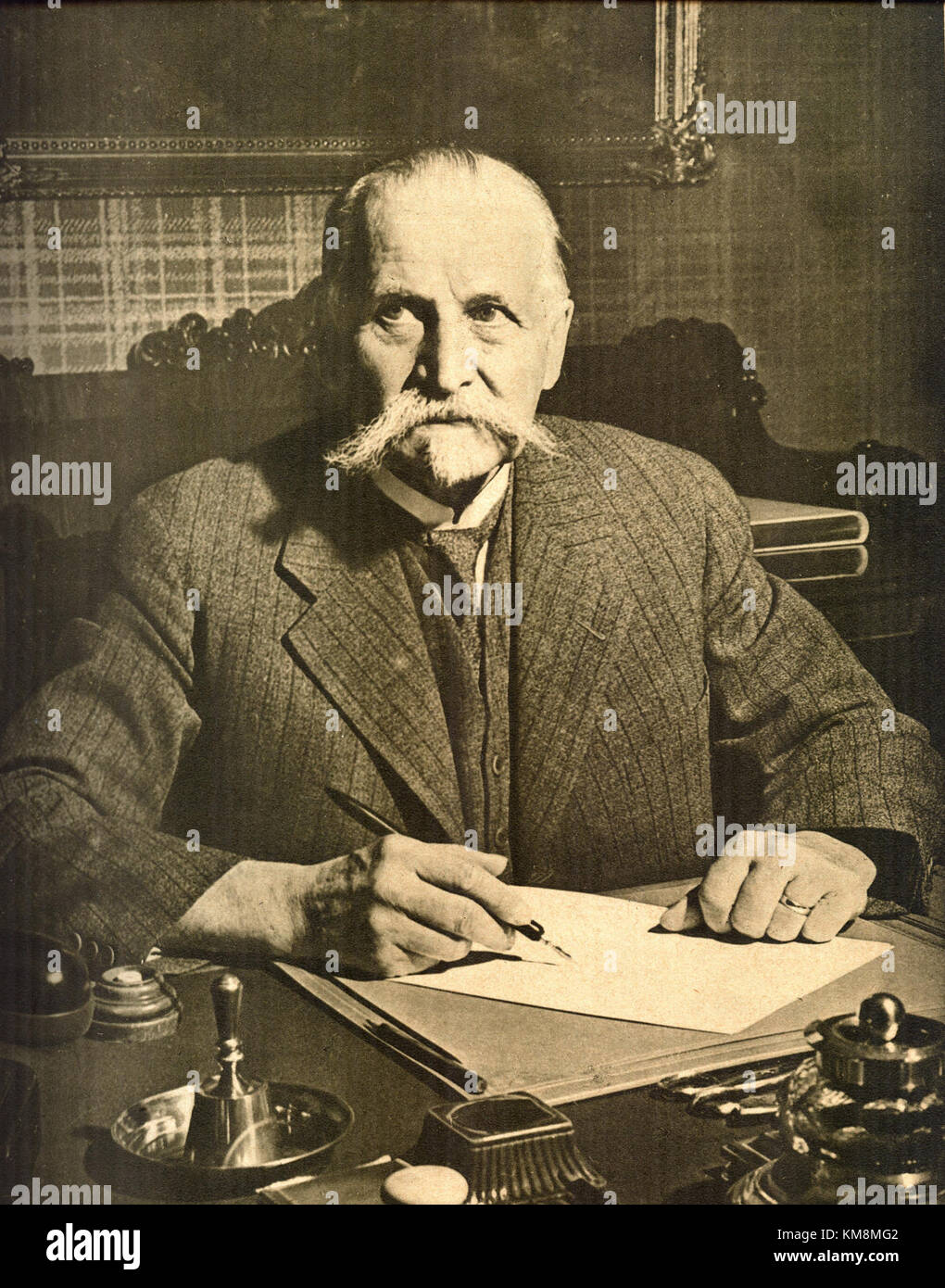 President kallio hi-res stock photography and images - Alamy