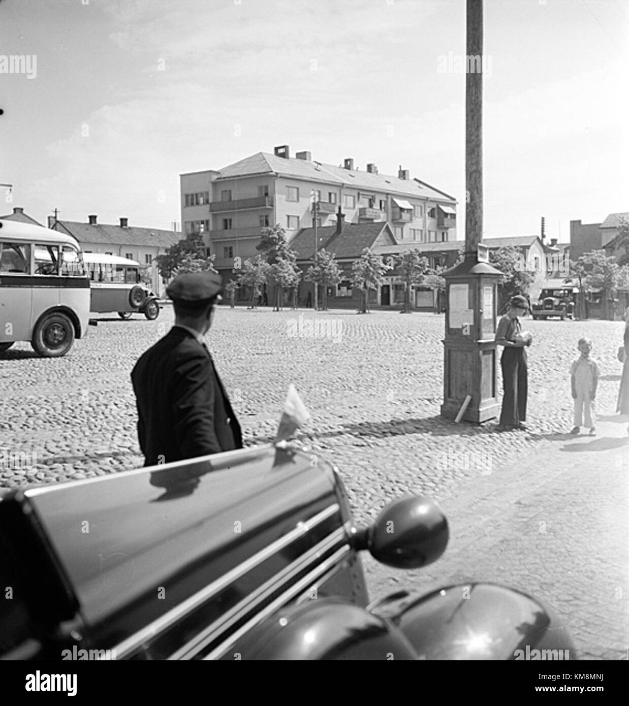 Motala KMB 1600, a historic Swedish bus model, represents the evolution ...