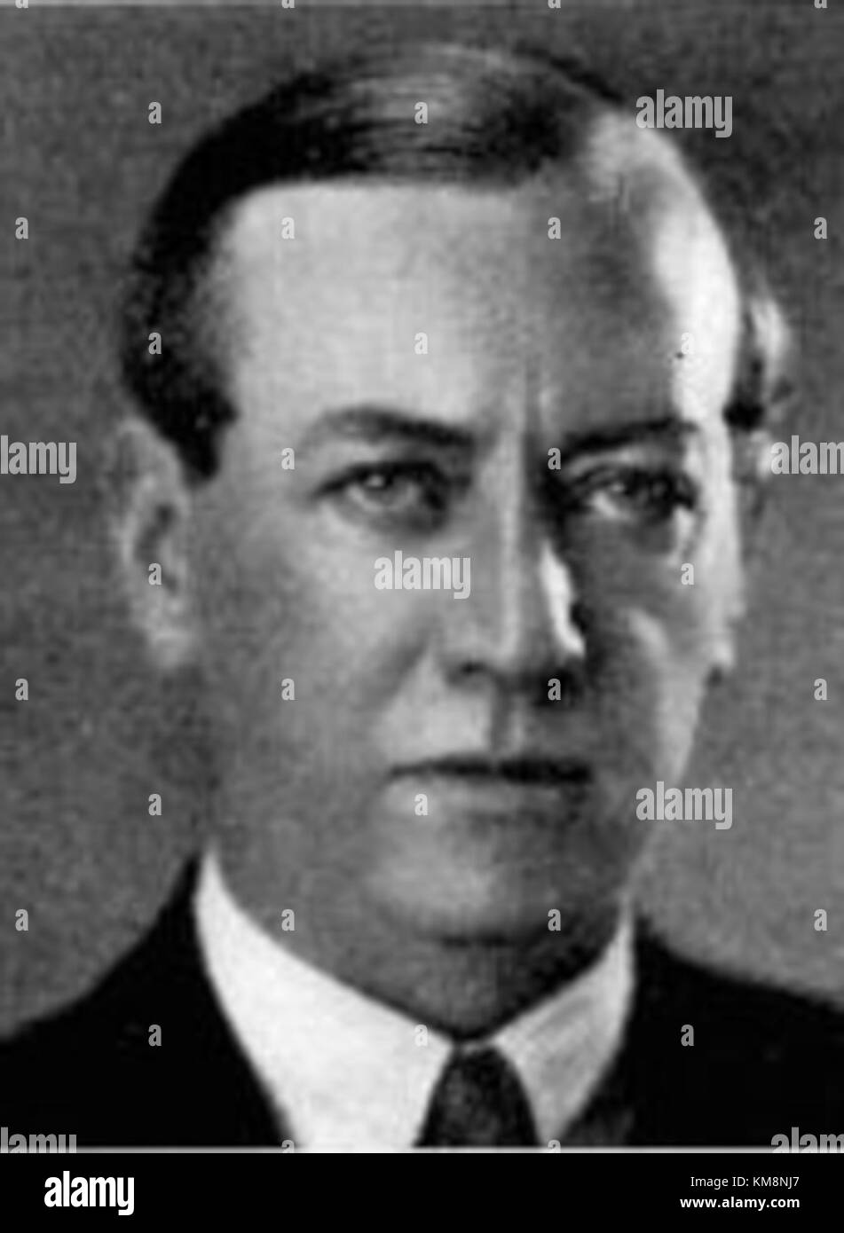 Knut Helmer Tengzelius was a Swedish architect and urban planner who ...