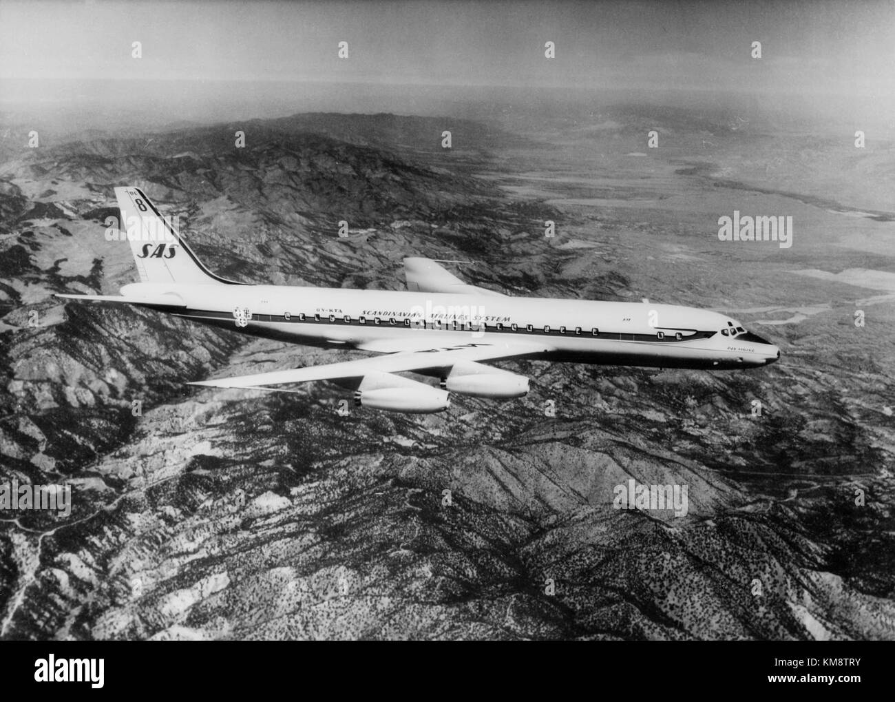 Dan air hi-res stock photography and images - Alamy