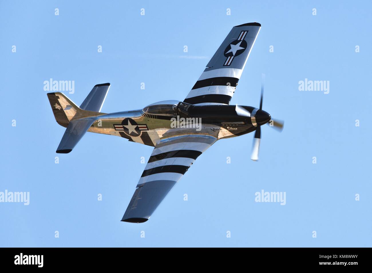A U.S. Air Force World War II-era P-51 Mustang fighter bomber aircraft ...