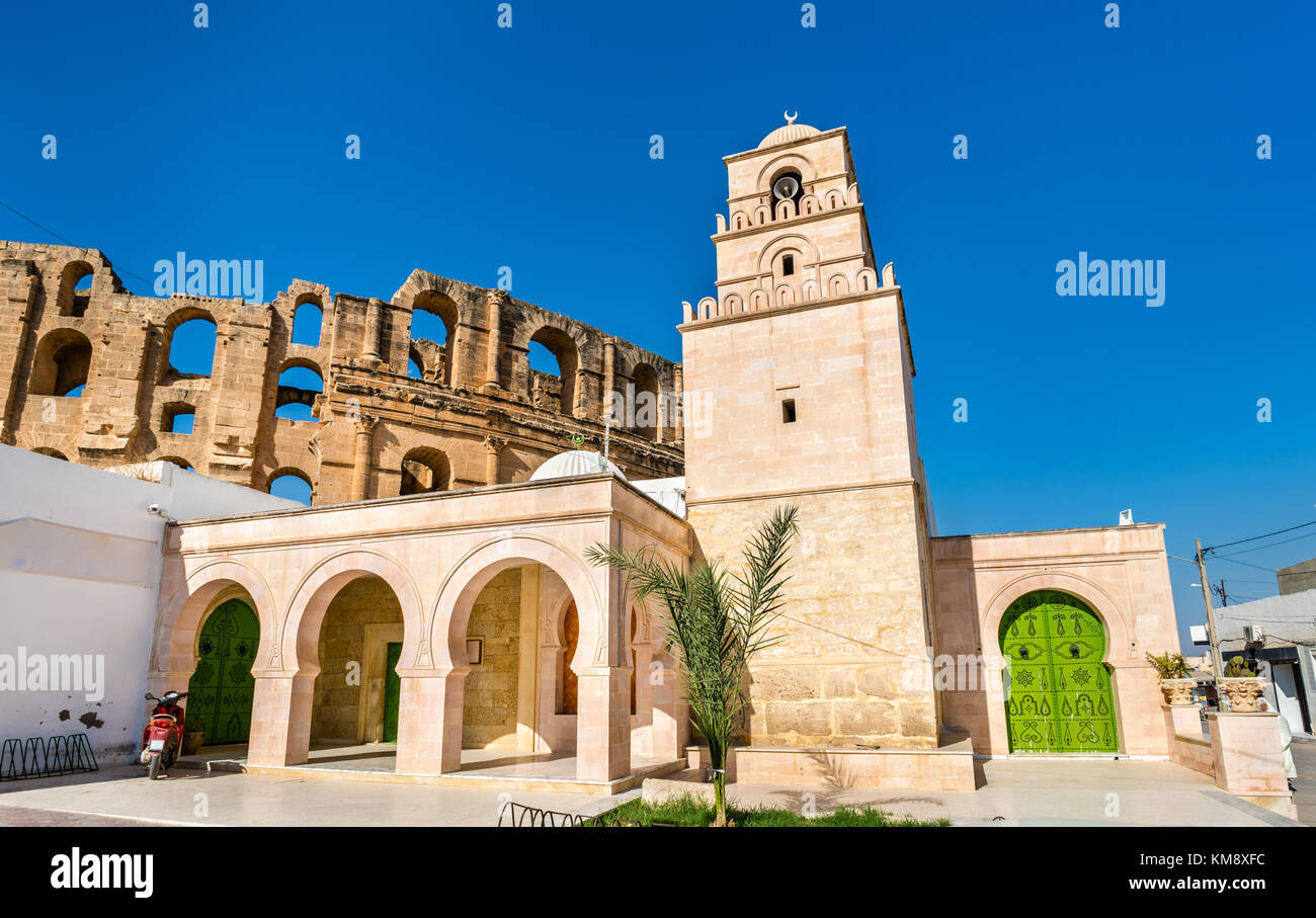 Mosque and Amphitheatre of El Jem, Tunisia Stock Photo - Alamy