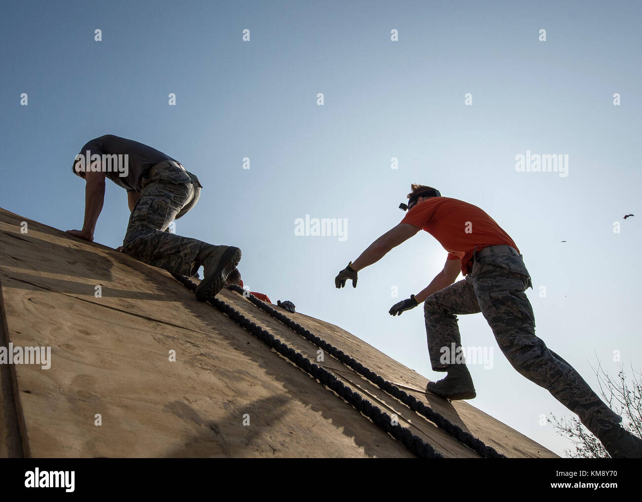 Airmen from the 606th Air Control Squadron and 724th Air Mobility ...