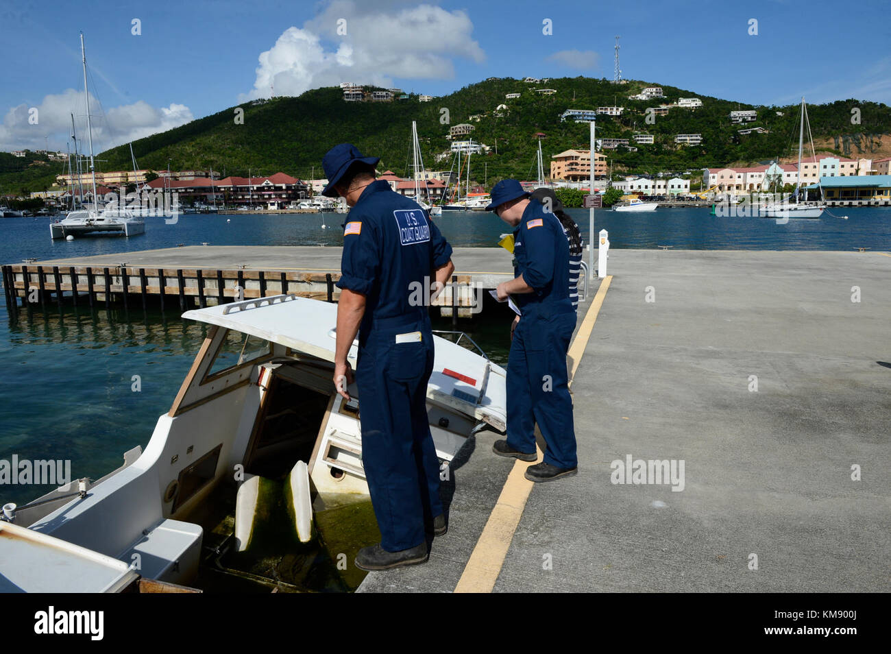 coast guard strike team members, petty officer 2nd class jesse medley ...