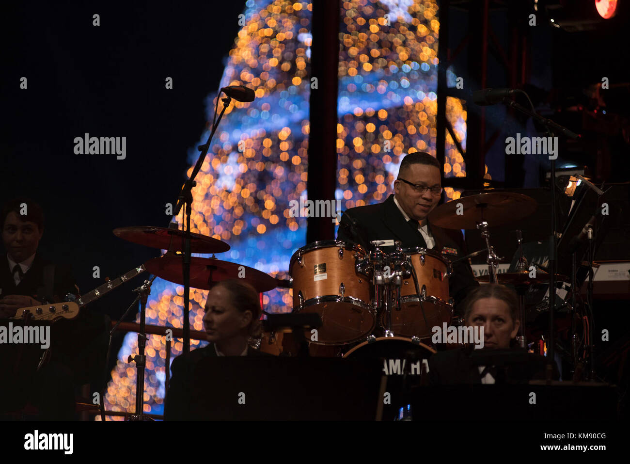 Uss ellipse hi-res stock photography and images - Alamy