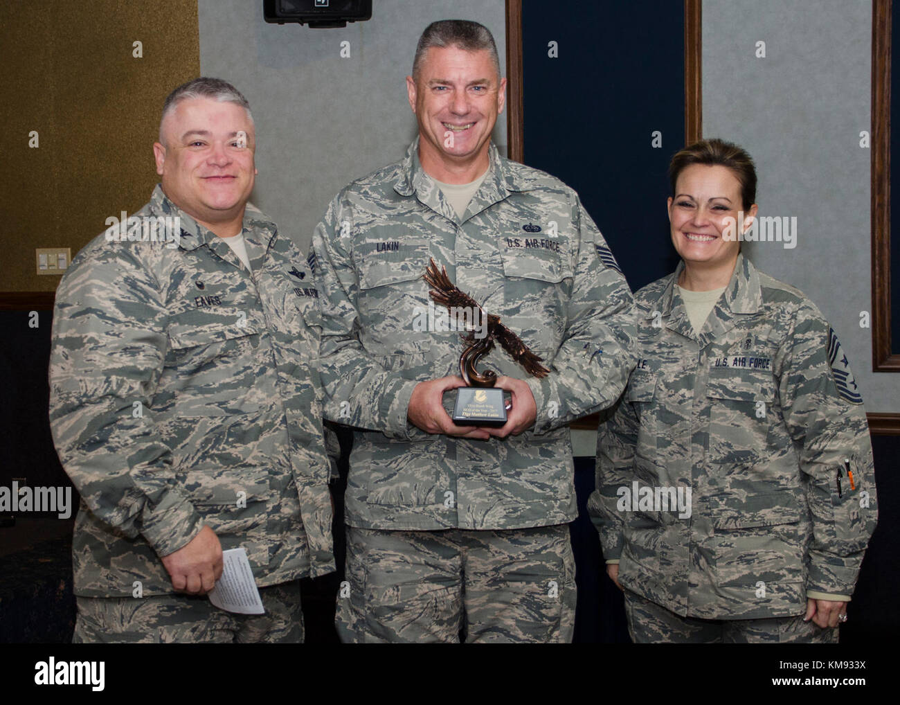 During December drill Col. Ken Eaves, 131st Bomb Wing commander, and ...