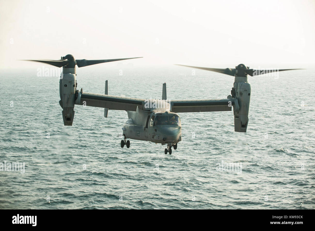 An MV-22 Osprey assigned to Marine Medium Tiltrotor Squadron (VMM) 161 ...