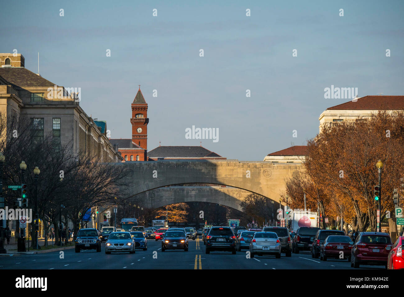 The southern walk bridge linking the U.S. Department of Agriculture ...