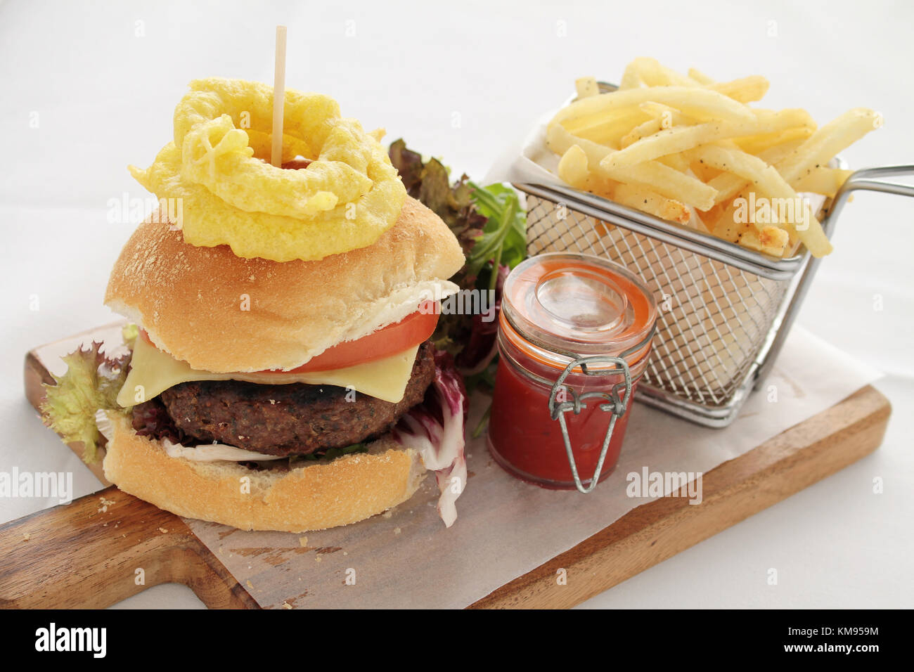 gourmet burger plated meal Stock Photo - Alamy