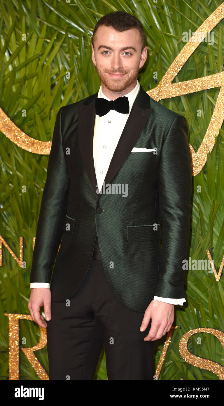 Tuxedo sam hi-res stock photography and images - Alamy