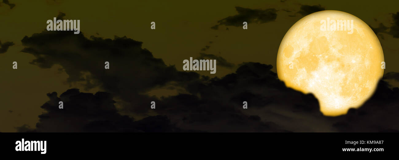 Super moon panorama blur hi-res stock photography and images - Alamy