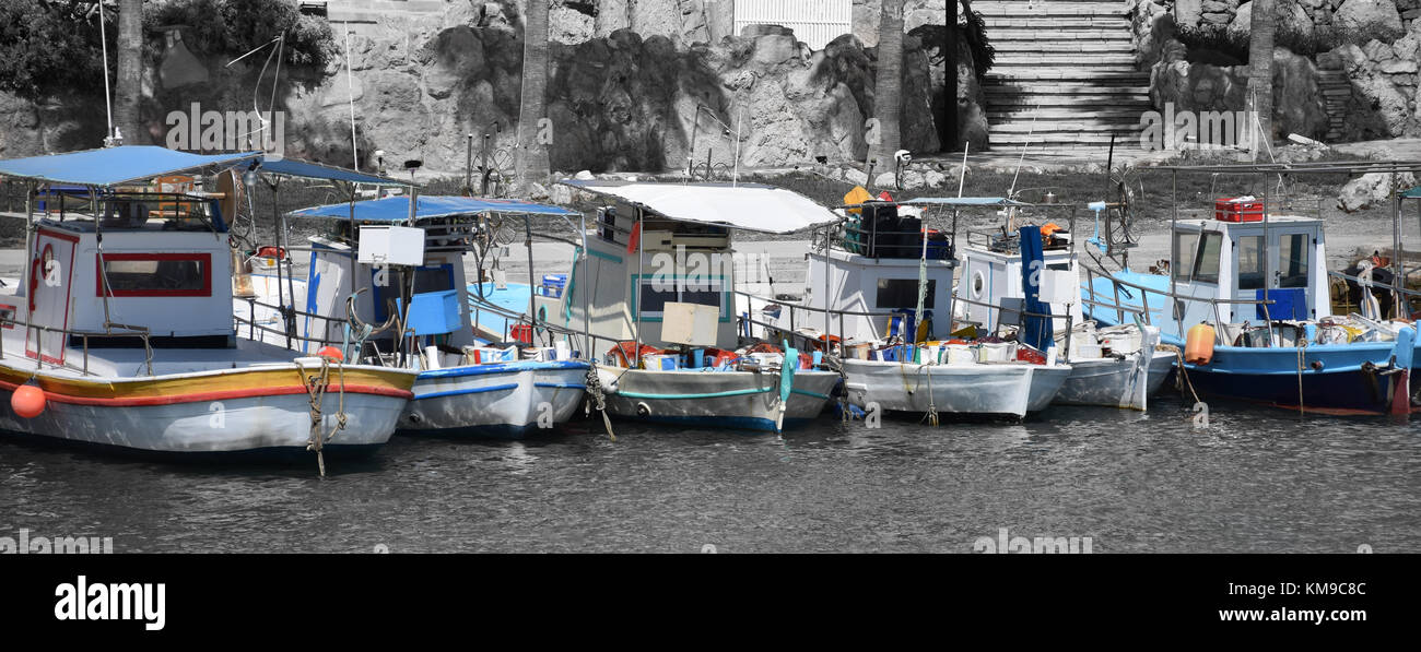Row colourful boats dock hi-res stock photography and images - Alamy