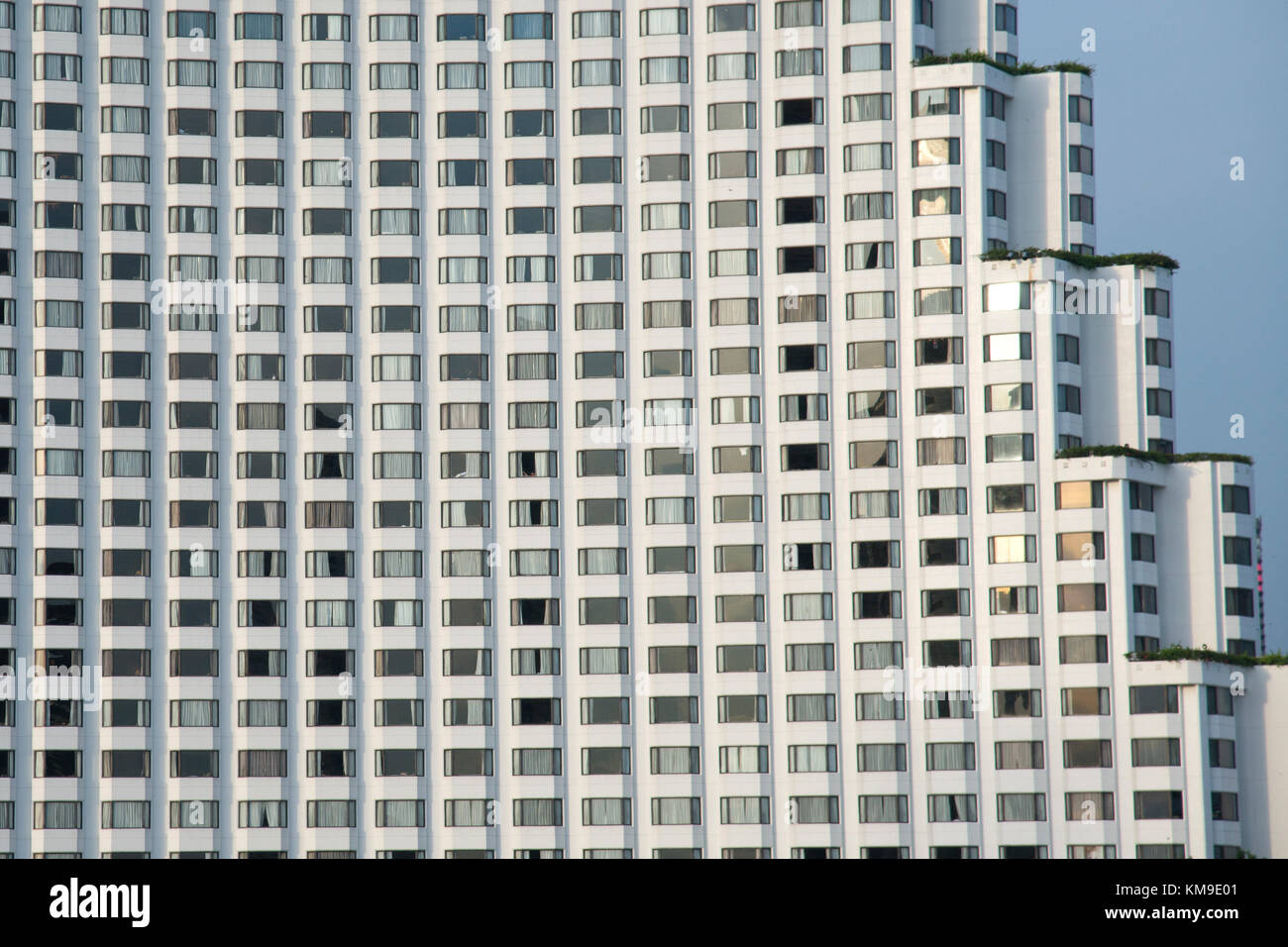 Texture and background of High-rise buildings modern architecture ...