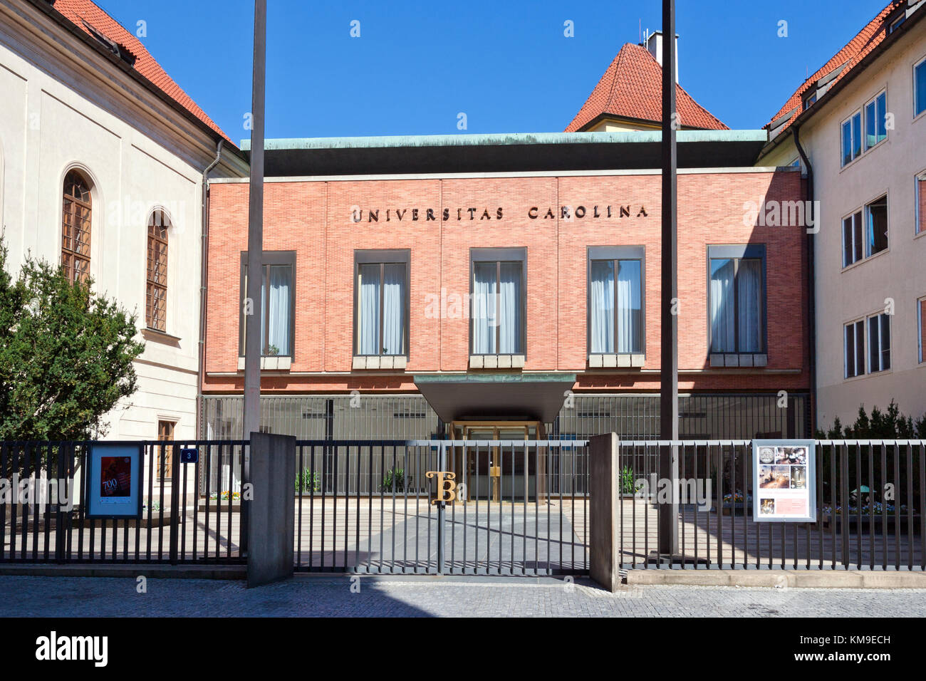 Karolinum hi-res stock photography and images - Alamy