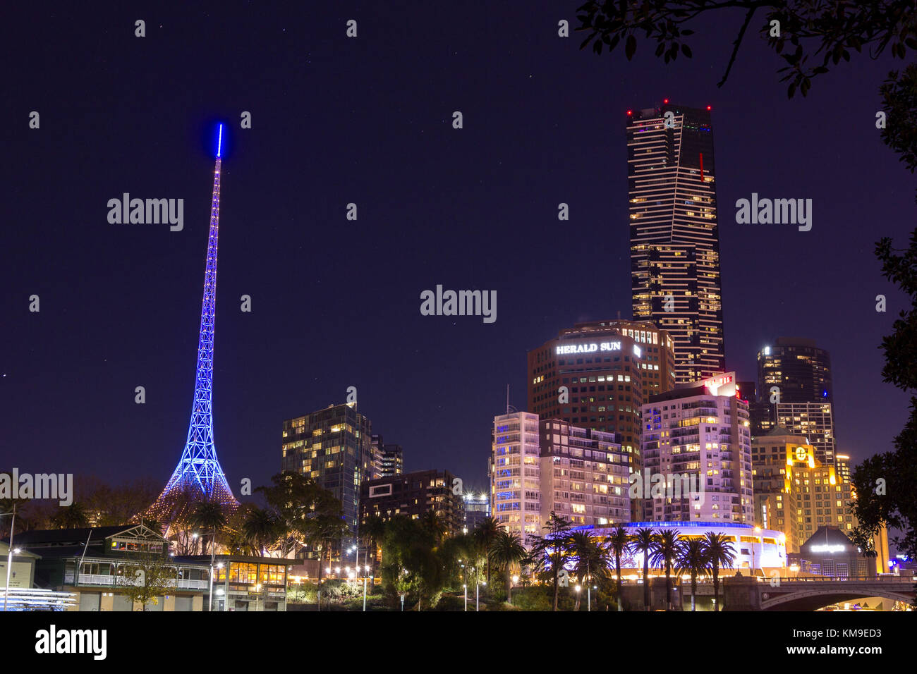 City skyline at night, Melbourne, Victoria, Australia Stock Photo - Alamy